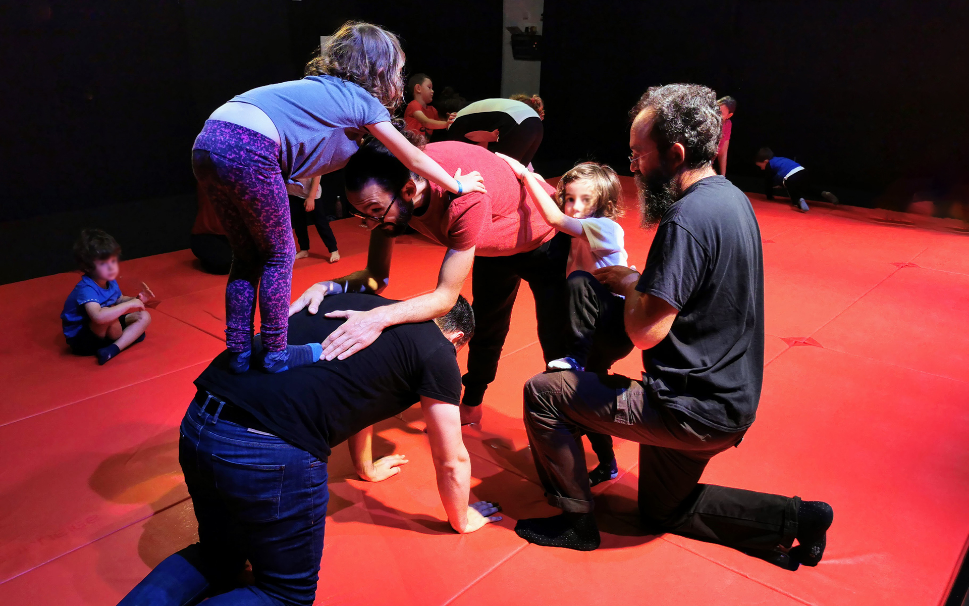 Atelier Minus Circus - L'Armada Productions